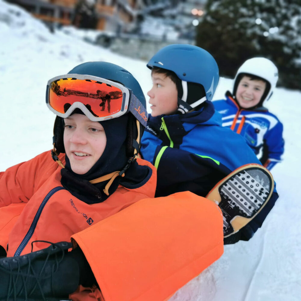 International Winter Camps in Switzerland | Ski Camp Les Elfes